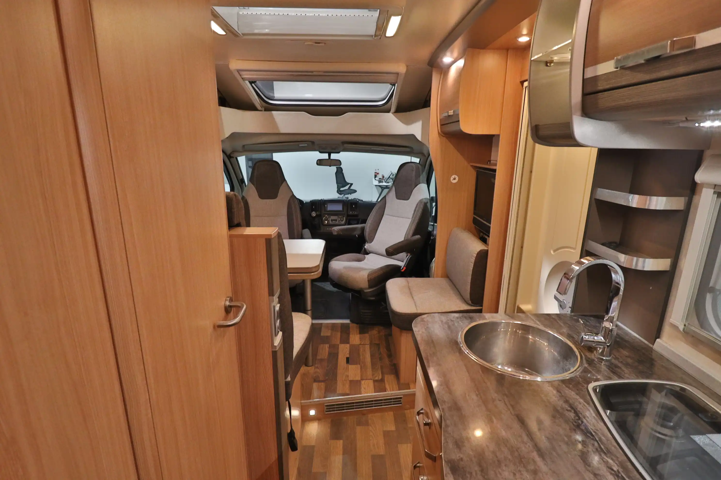 KNAUS SKY TI 650 MEG EDITION beim Wohnmobilpark in Bad Honnef kaufen